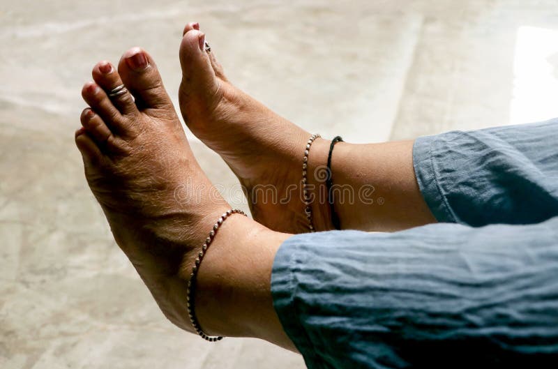 1,357 Indian Woman 27s Feet Stock Photos - Free & Royalty-Free Stock ...