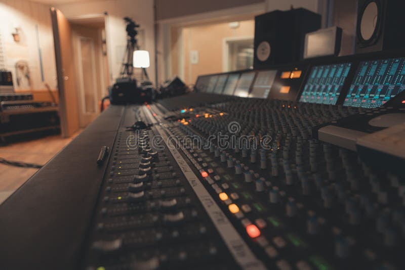 328 Interior Music Studio Instruments Stock Photos - Free & Royalty ...