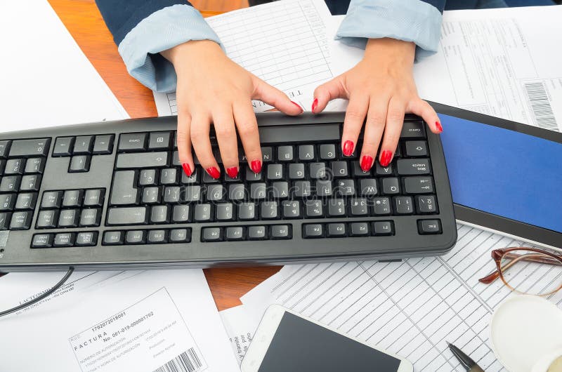 Closeup Office Womans Fingers with Red Nailpolish Writing on Computer ...