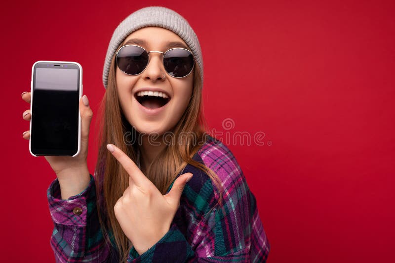 Closeup Photo Of Attractive Smiling Positive Young Blonde Woman Wearing