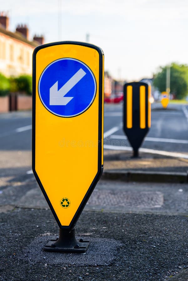Refuge Island Warning Traffic Sign Stock Image - Image of pole, plastic ...