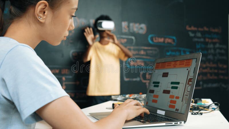 366 Student Ai Vr Stock Photos - Free & Royalty-Free Stock Photos from ...