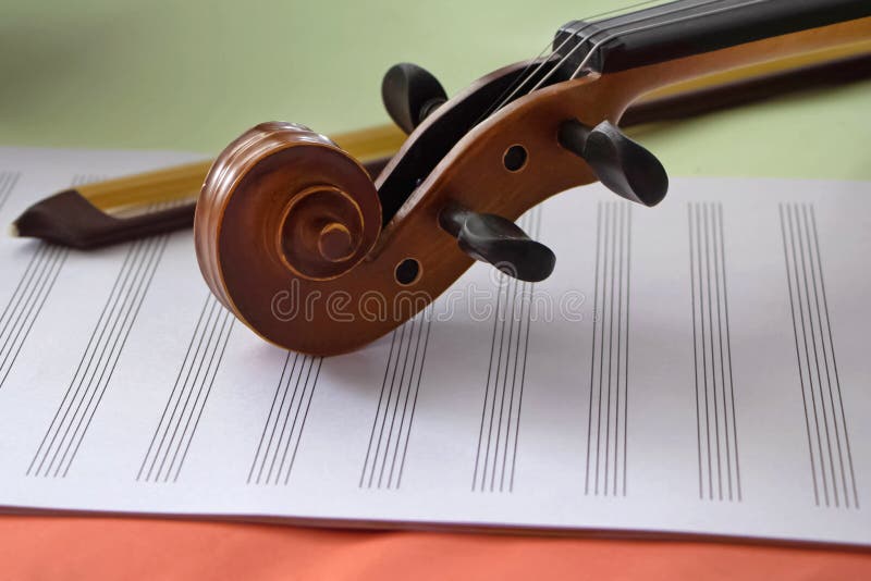 Closeup Scroll of Violin Put on Blank Note Shee Stock Image - Image of ...