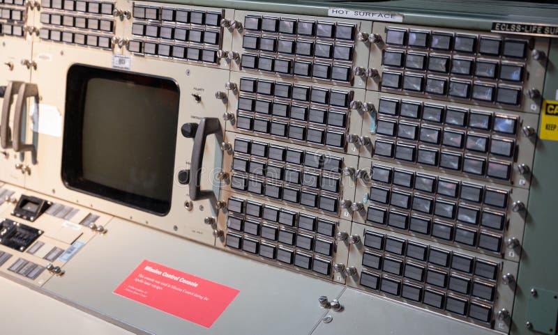 Dashboard Switchboard Stock Illustrations – 40 Dashboard Switchboard ...