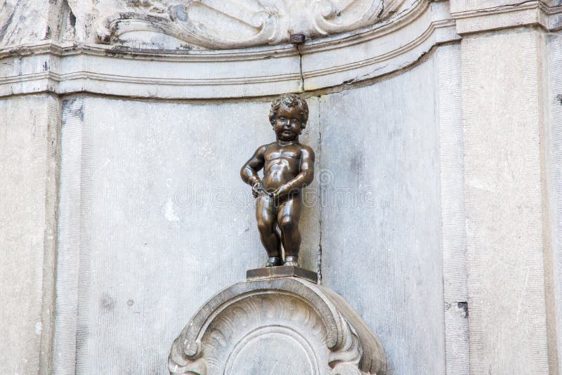 Statue of Mannekin Pis in Brussels Stock Photo - Image of city ...