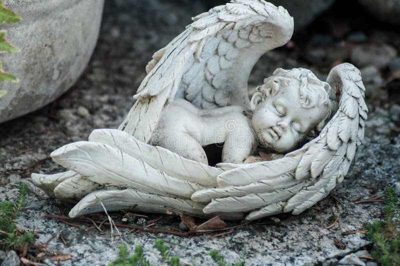 Stoned Angel on Tomb in Cemetery Stock Image - Image of head, culture ...