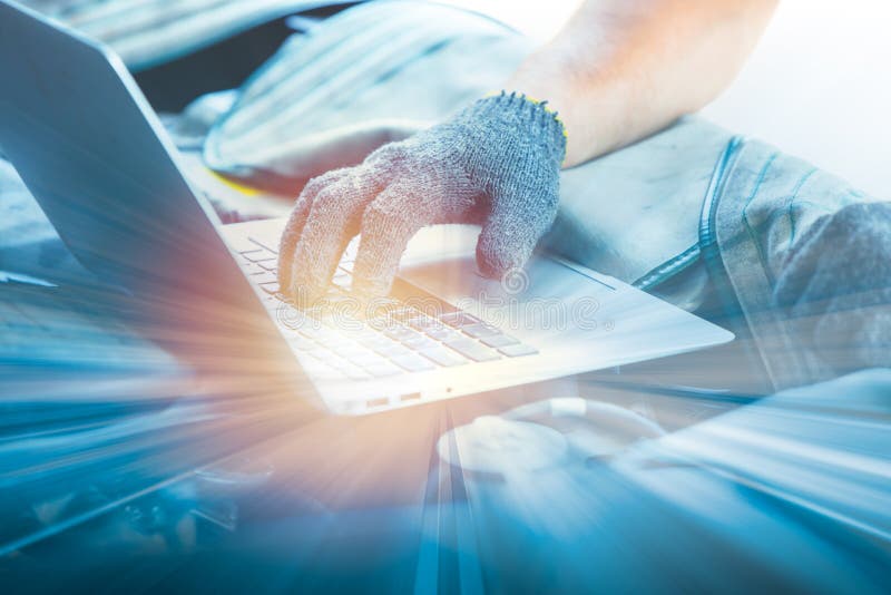 Closeup Technician Mechanic Male Hand Using Laptop Computer for Setup ...