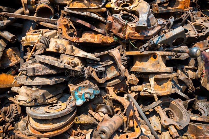 Closeup View of Pile of Old Rusty Metal Scrap Stock Image - Image of ... Closeup View of Pile of Old Rusty Metal Scrap Stock Image - Image of ...