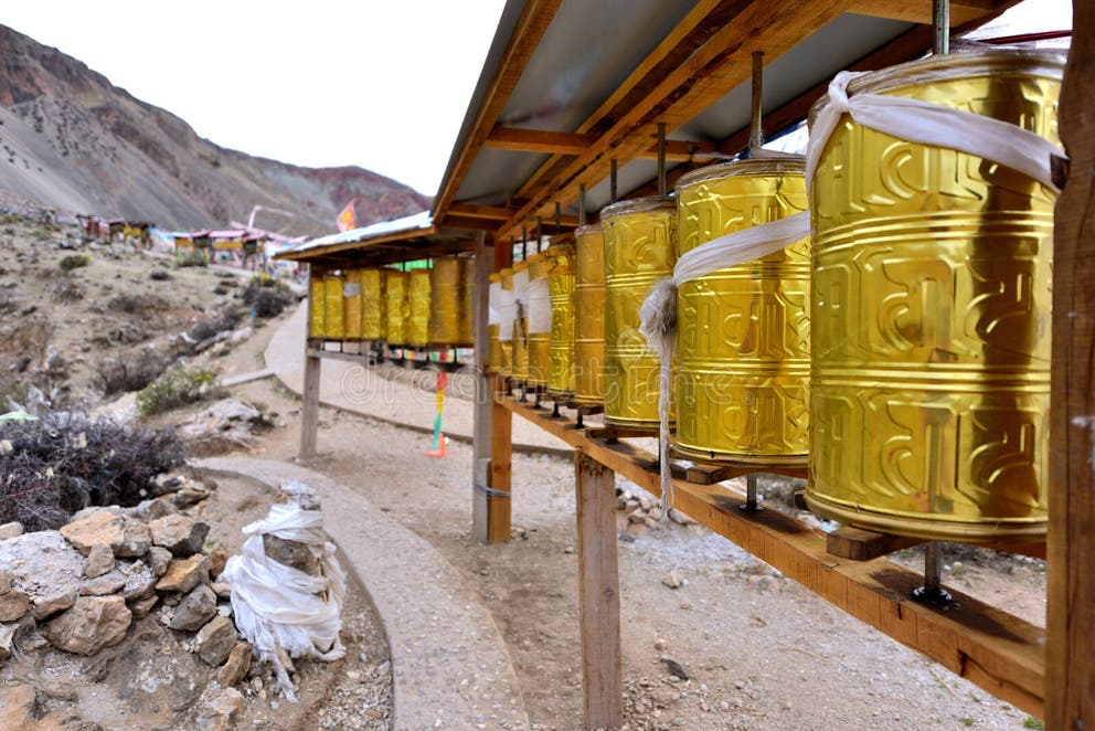 The Cloth of the Scriptures in Tibet Rotatable Design Editorial Photo ...