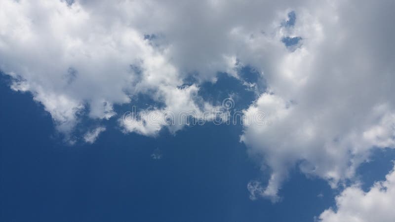 Cloud Cumulus Clouds of Vertical Development Stock Image - Image of clouds, vertical: 86271467