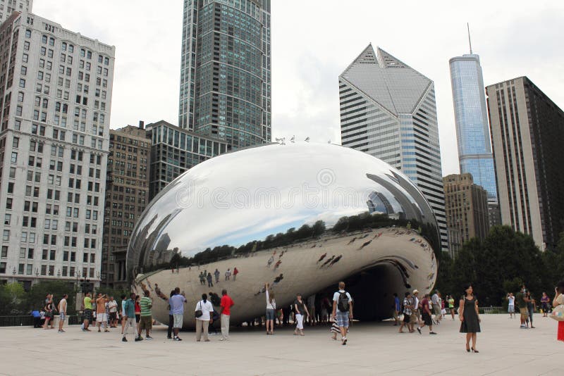 Cloud Gate editorial stock photo. Image of central, chicago - 26006538