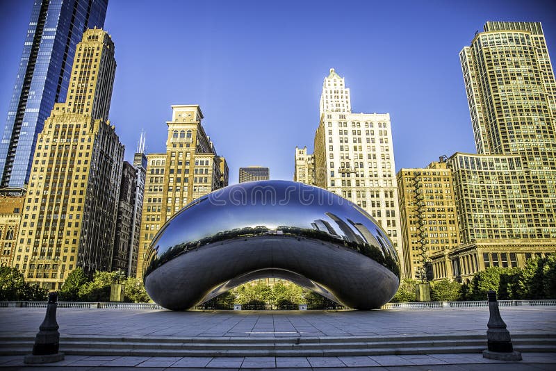The Cloud Gate editorial stock photo. Image of bended - 62126448