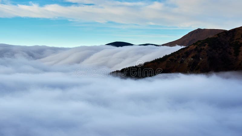 Low Clouds, Foggy Nature with Wave of Low Clouds in Mountain Valley in ...