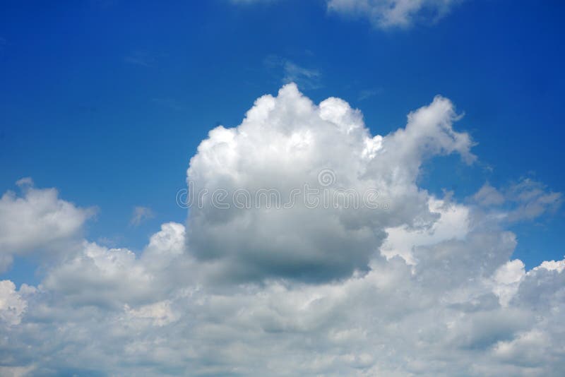White Cumulus Clouds on Blue Sky Background. Stock Photo - Image of ...