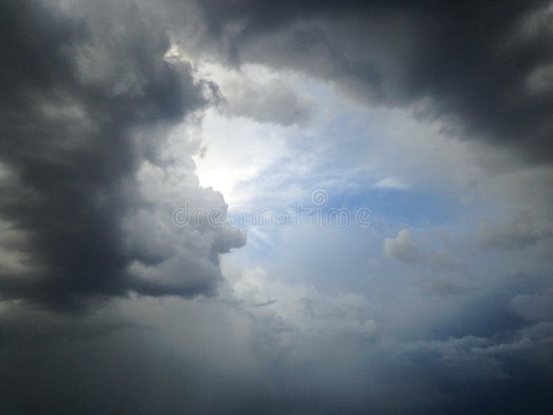 Cloud Swirl Background stock photo. Image of background - 32450438