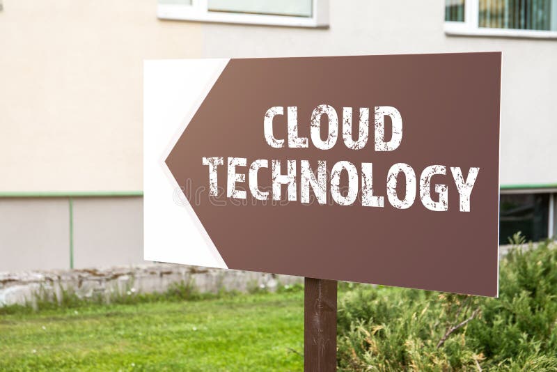 CLOUD TECHNOLOGY. Direction Road Sign with Text Stock Photo - Image of ...