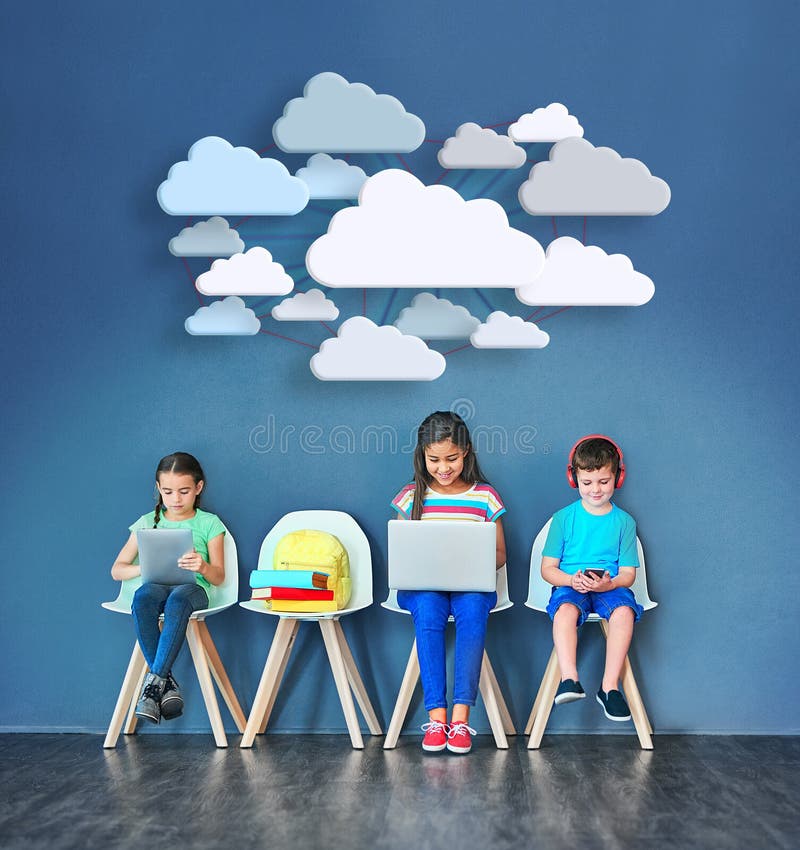 Cloud, Technology and Learning with Children in Studio for Online ...