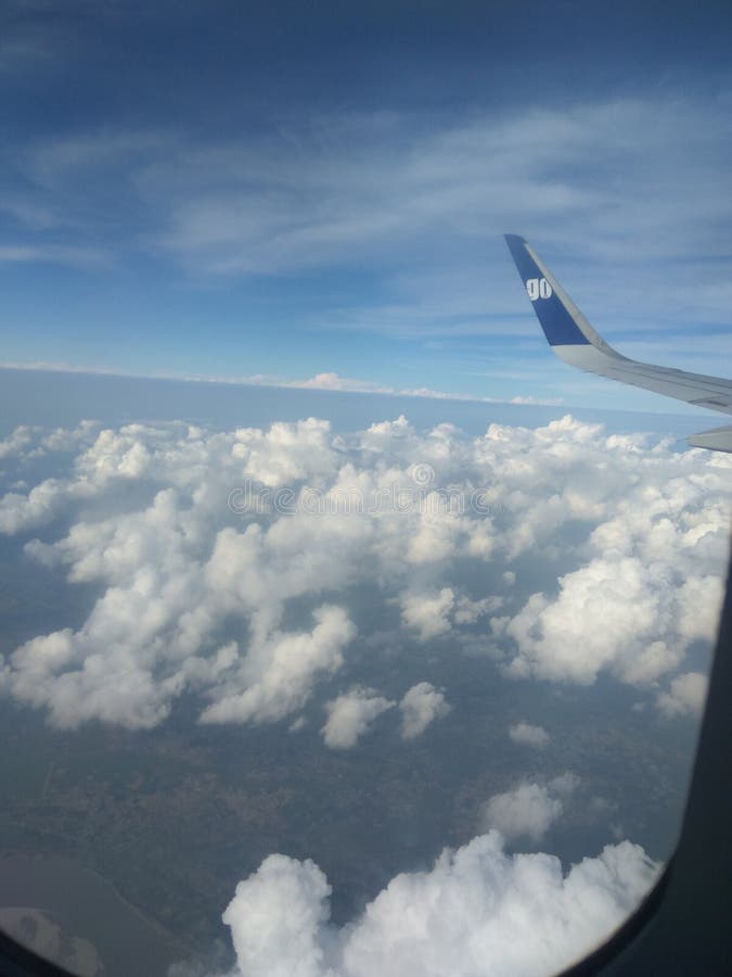 Cloud View from top editorial photography. Image of view - 132372752