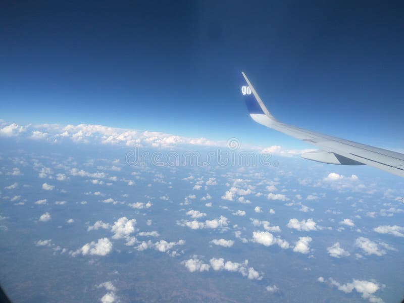 Cloud View from top editorial photography. Image of aeroppane - 132372757