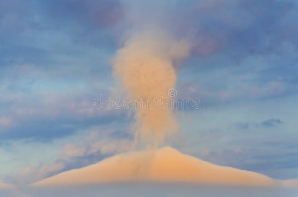 Cloud Volcano stock photo. Image of skies, heavens, cloud - 31933076