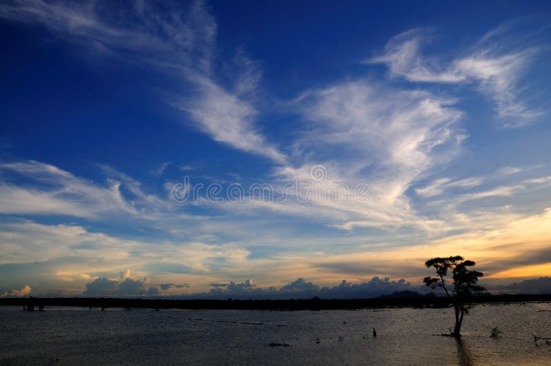 Crescent Moon over Lake stock image. Image of glow, distance - 3630197