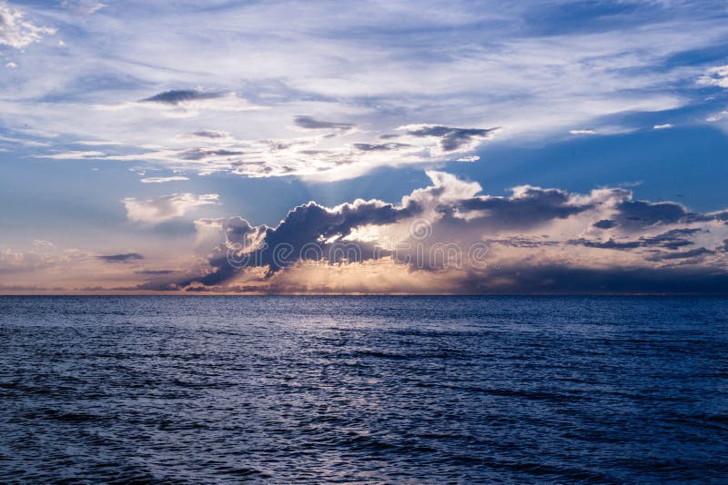 Clouds, Dramatic, Horizon Picture. Image: 109886929