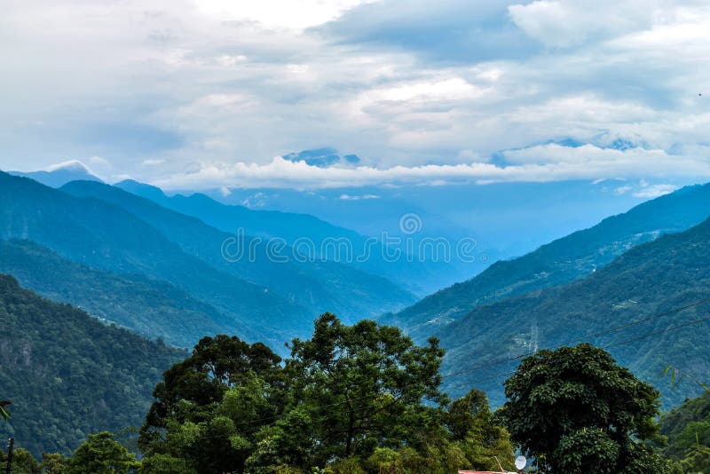 Beauty of Himalayan Mountain Range Stock Image - Image of blue, glacier ...