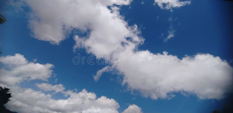 Clouds Form Beautiful Clumps Sky Stock Photos - Free & Royalty-Free ...