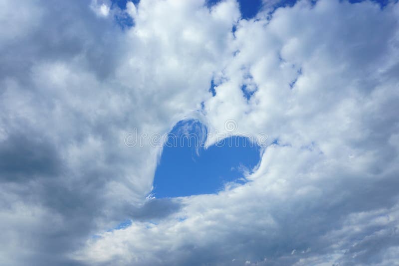 Clouds in the Form of Heart Stock Photo - Image of heart, happiness ...
