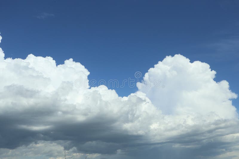 Clouds stock photo. Image of sunlight, dusk, shore, horizon - 380139994