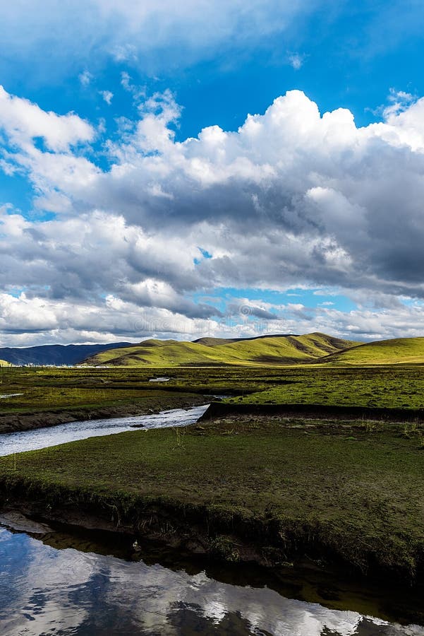 Clouds on the Prairie River. Stock Photo - Image of gold, sunset: 63141654