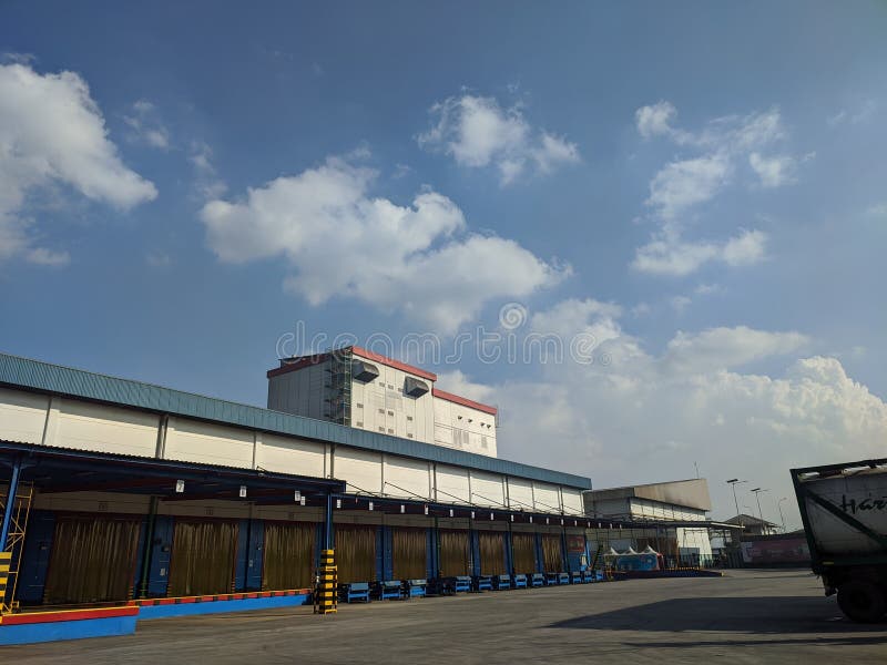 Torabika Eka Semesta Factory Loading Deck Editorial Photography - Image ...