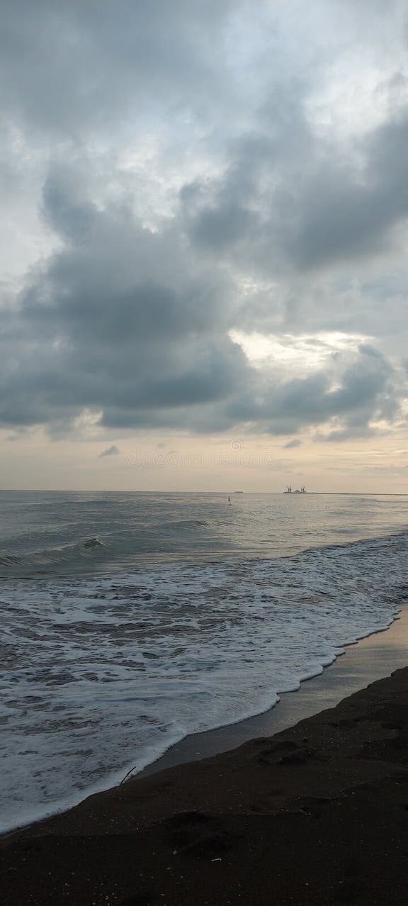 Cloudy Morning Atmosphere on Sigandu Beach, Batang, Central Java ...
