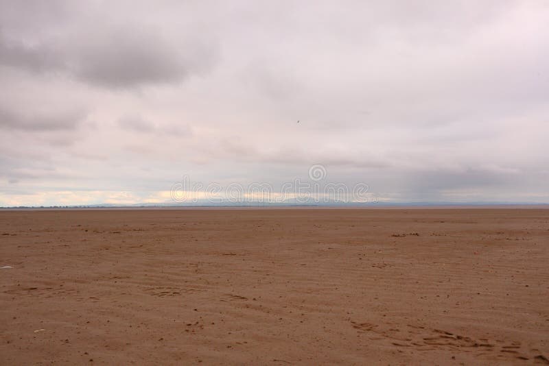Cloudy Sky Above the Desert Stock Photo - Image of stones, annan: 124333714