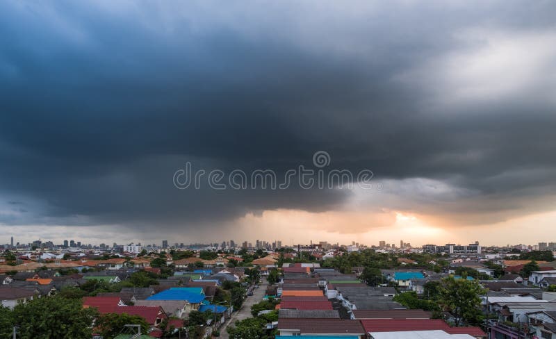 Cloudy Sky before Heavy Rain Stock Image - Image of city, urban: 106486165