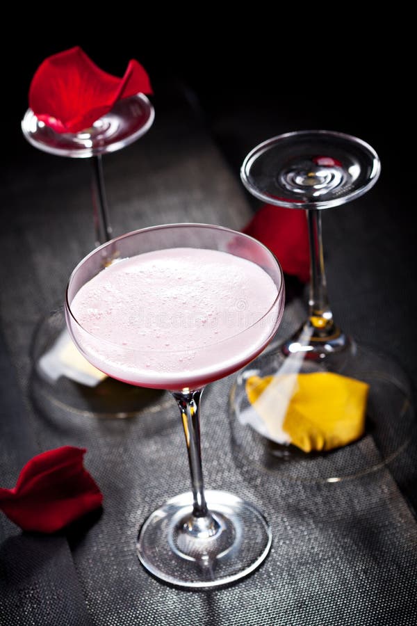 The Clover Club Cocktail is a Cocktail Consisting of Gin, Lemon Juice ...