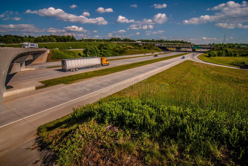 Clover Leaf Exit Ramps on Highway Stock Photo - Image of highway ...