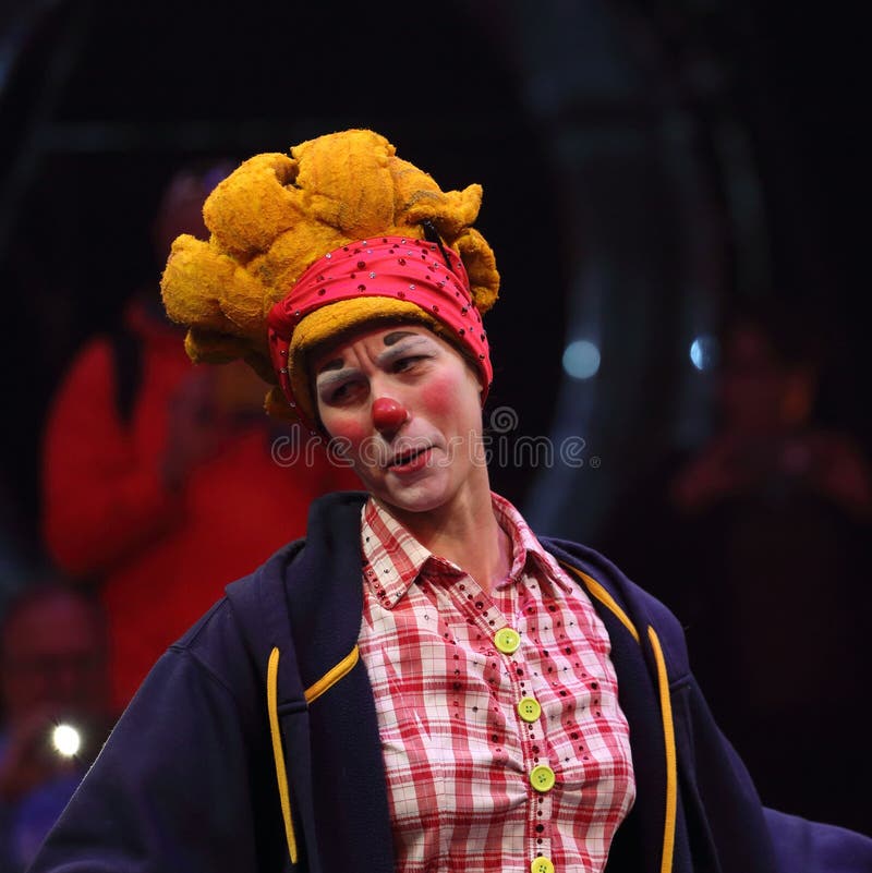 Clown de cirque photographie éditorial. Image du pitre - 65572267
