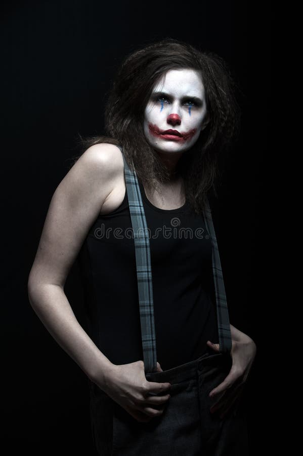 Clown effrayant photo stock. Image du effectuez, arlequin - 12248850