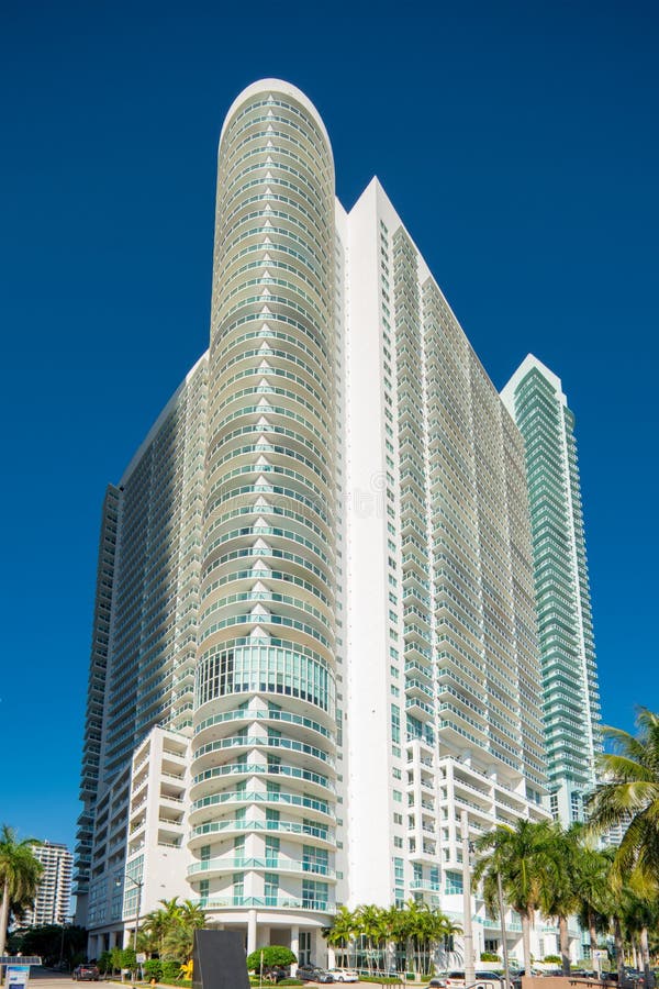 1800 Club Building Miami FL Vertical Photo Stock Photo - Image of tilt ...
