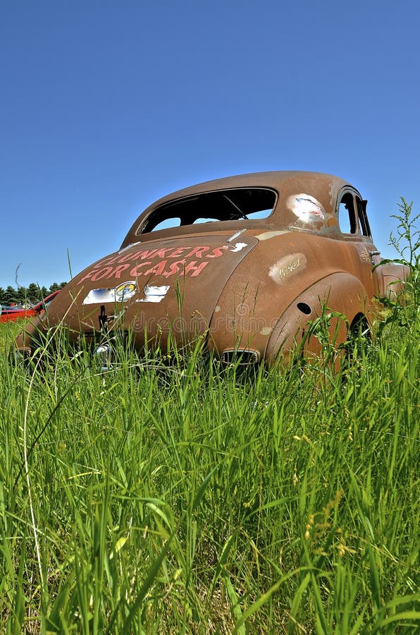 Clunkers for cash stock photo. Image of junkyard, dilapidated - 73087586