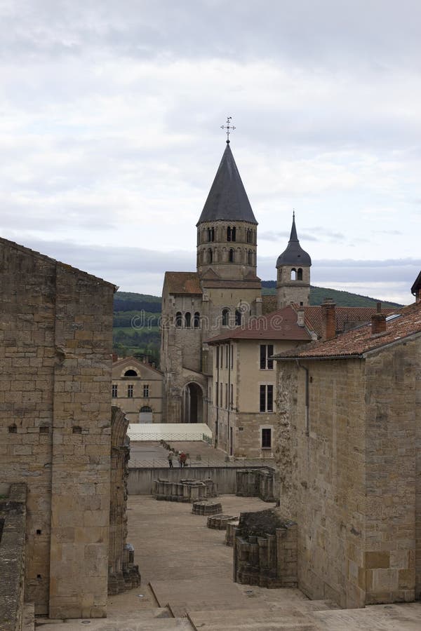Opactwo cluny obraz stock. Obraz złożonej z francja, historyczny - 18781869