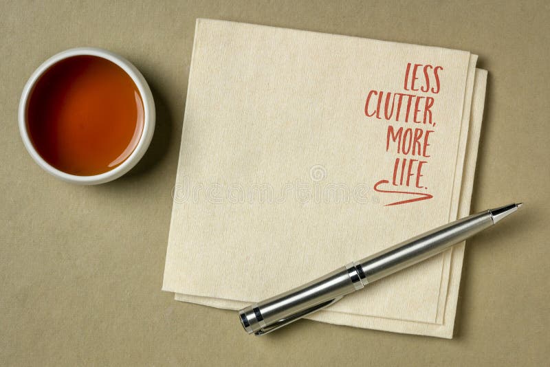 Less Clutter, More Life - Decluttering, Minimalism and Simplicity ...