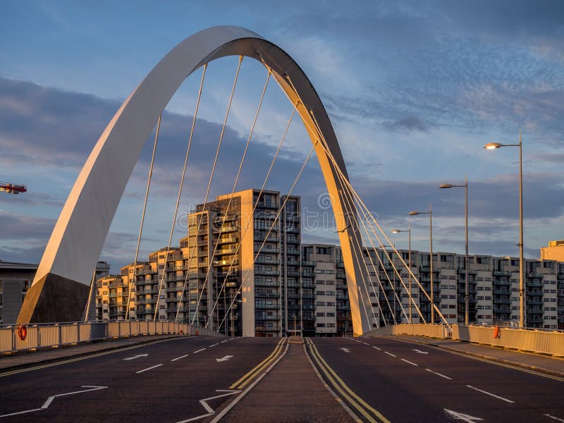 Clyde Arc bridge, Glasgow stock image. Image of curve - 97471603