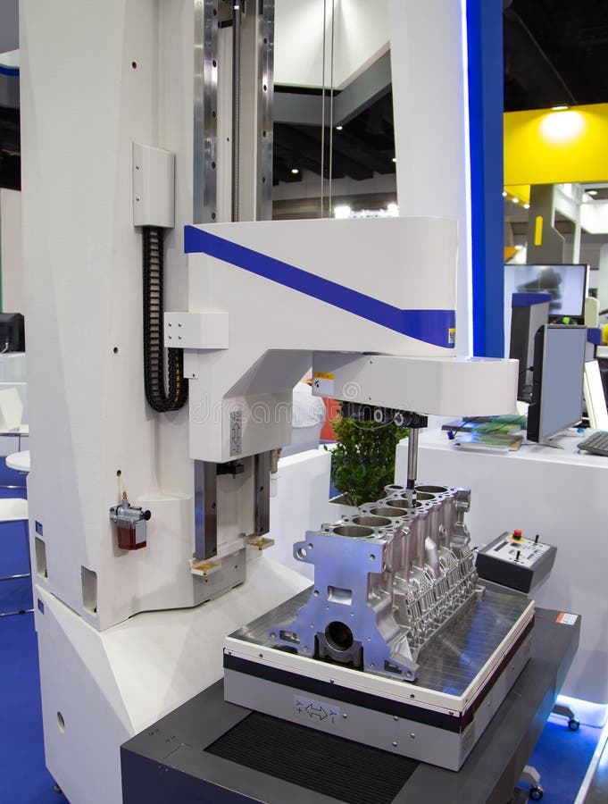 CMM Coordinate Measuring Machine Stock Photo - Image of measuring, scan ...