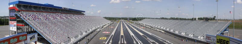 CMS Z-Max Drag Way Charlotte Panarama May 2010 Editorial Stock Photo ...