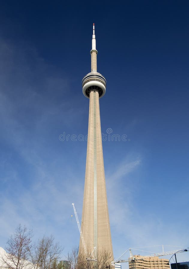 Cn tower editorial stock photo. Image of ontario, toronto - 24270178