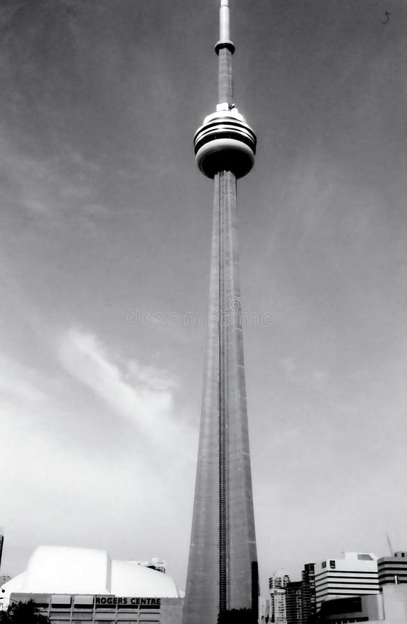 CN Tower Concrete Communications and Observation Tower in Toronto ...
