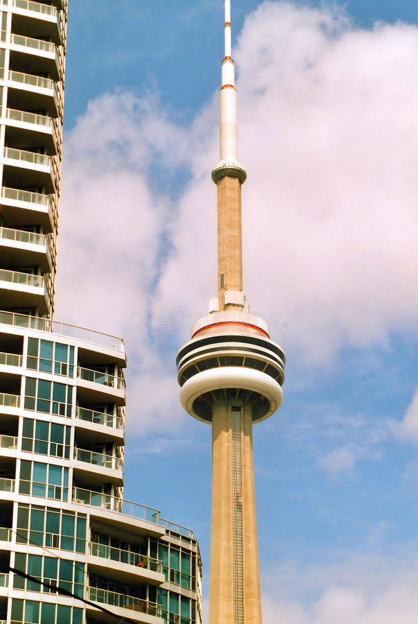 CN Tower Concrete Communications and Observation Tower Editorial Image ...