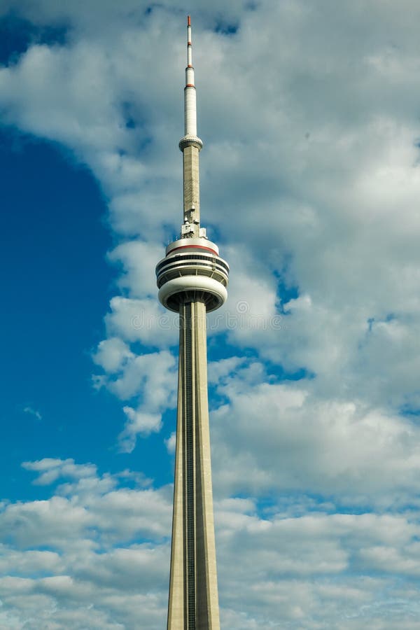 CN Tower Toronto Canada editorial photo. Image of downtown - 282905856